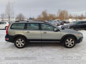 Pelēks Volvo XC70 2007 Tartu, ar dzinēja tilpumu 2.40 L un nobraukumu 293 tūkst. km par 6490 €, foto 6 vietnē AUTOMOTO.COM.LV