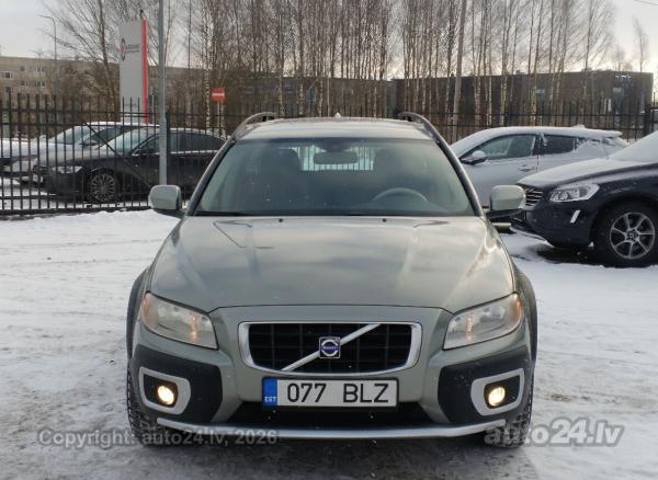 Grey Volvo XC70 2007 in Tartu, with an engine capacity of 2.40 L and mileage of 293 thousand km for 6490 €, photo 8 on AUTOMOTO.COM.LV