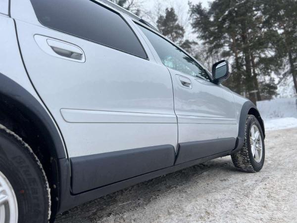 Pelēks Volvo XC70 2007 Viļņa, ar dzinēja tilpumu 2.52 L un nobraukumu 152 tūkst. km par 2850 €, foto 7 vietnē AUTOMOTO.COM.LV