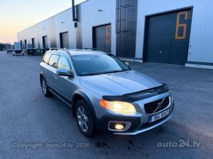 Grey Volvo XC70 2007 in Tallinn, with an engine capacity of 2.40 L and mileage of 322 thousand km for 4999 €, photo 7 on AUTOMOTO.COM.LV