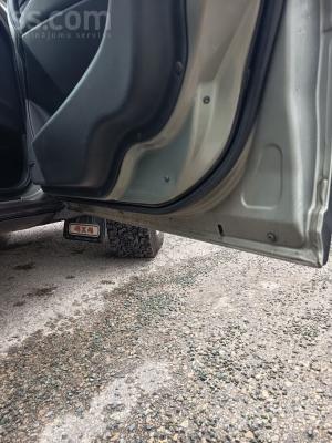 Grey Volvo XC70 2007 in Riga, with an engine capacity of 2.40 L and mileage of 336 thousand km for 5995 €, photo 9 on AUTOMOTO.COM.LV