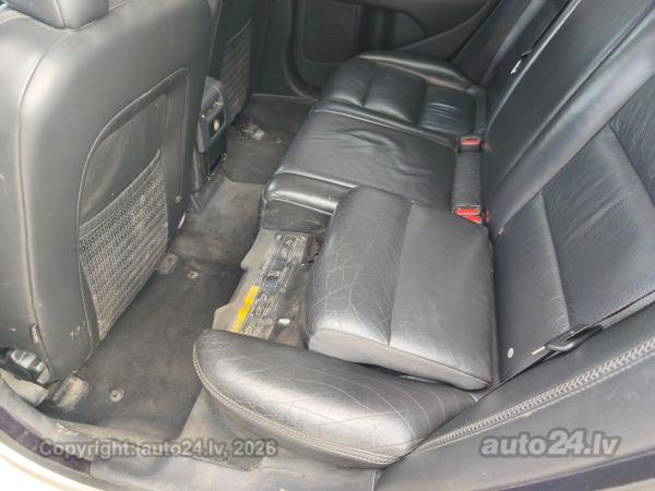 Pelēks Volvo XC70 2007 Saue, ar dzinēja tilpumu 2.40 L un nobraukumu 665 tūkst. km par 3000 €, foto 7 vietnē AUTOMOTO.COM.LV