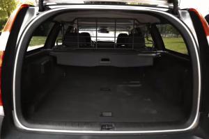 Pelēks Volvo XC70 2007 Jelgava, ar dzinēja tilpumu 2.40 L un nobraukumu 275 tūkst. km par 3500 €, foto 15 vietnē AUTOMOTO.COM.LV