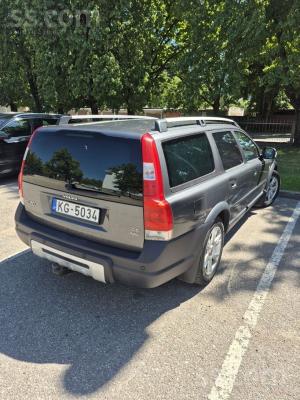 Grey Volvo XC70 2007 in Jelgava, with an engine capacity of 2.40 L and mileage of 347 thousand km for 3900 €, photo  on AUTOMOTO.COM.LV