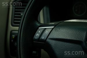 Pelēks Volvo XC70 2007 Jelgava, ar dzinēja tilpumu 2.40 L un nobraukumu 356 tūkst. km par 3500 €, foto 13 vietnē AUTOMOTO.COM.LV