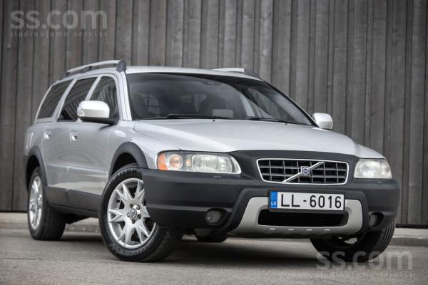 Grey Volvo XC70 2007 in Tukums, with an engine capacity of 2.40 L and mileage of 347 thousand km for 4770 €, photo 2 on AUTOMOTO.COM.LV
