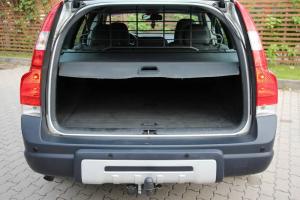 Pelēks Volvo XC70 2007 Mārupe, ar dzinēja tilpumu 2.40 L un nobraukumu 363 tūkst. km par 4950 €, foto 11 vietnē AUTOMOTO.COM.LV