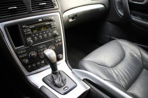 Pelēks Volvo XC70 2007 Mārupe, ar dzinēja tilpumu 2.40 L un nobraukumu 363 tūkst. km par 4950 €, foto 14 vietnē AUTOMOTO.COM.LV