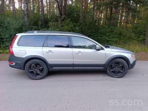Grey Volvo XC70 2007 in Jurmala, with an engine capacity of 2.40 L and mileage of 386 thousand km for 4450 €, photo 7 on AUTOMOTO.COM.LV