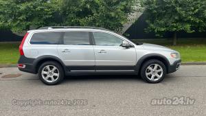 Pelēks Volvo XC70 2007 Pērnava, ar dzinēja tilpumu 2.40 L un nobraukumu 377 tūkst. km par 5800 €, foto 6 vietnē AUTOMOTO.COM.LV