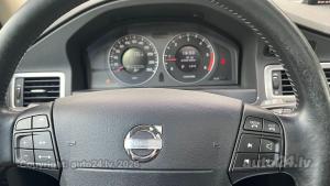 Pelēks Volvo XC70 2007 Pērnava, ar dzinēja tilpumu 2.40 L un nobraukumu 377 tūkst. km par 5800 €, foto 15 vietnē AUTOMOTO.COM.LV