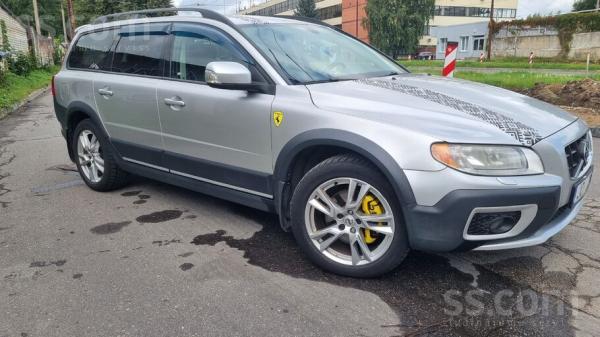 Pelēks Volvo XC70 2007 Rīga, ar dzinēja tilpumu 2.40 L un nobraukumu 327 tūkst. km par 5650 €, foto 5 vietnē AUTOMOTO.COM.LV