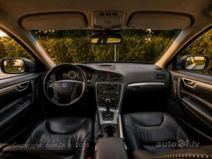 Grey Volvo XC70 2007 in Tallinn, with an engine capacity of 2.50 L and mileage of 312 thousand km for 5500 €, photo 10 on AUTOMOTO.COM.LV