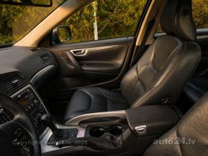 Grey Volvo XC70 2007 in Tallinn, with an engine capacity of 2.50 L and mileage of 312 thousand km for 5500 €, photo 11 on AUTOMOTO.COM.LV