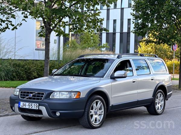 Volvo XC70 2007 Rīga vietnē Pelēks Volvo XC70 2007 Rīga, ar dzinēja tilpumu 2.40 L un nobraukumu 371 tūkst. km par 3950 €, foto 6 vietnē AUTOMOTO.COM.LV