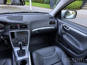 Pelēks Volvo XC70 2007 Rīga, ar dzinēja tilpumu 2.40 L un nobraukumu 371 tūkst. km par 4500 €, foto 14 vietnē AUTOMOTO.COM.LV