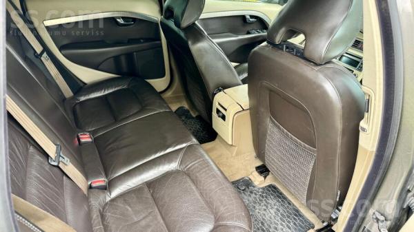 Pelēks Volvo XC70 2007 Rēzekne, ar dzinēja tilpumu 2.40 L un nobraukumu 0 tūkst. km par 3800 €, foto 6 vietnē AUTOMOTO.COM.LV