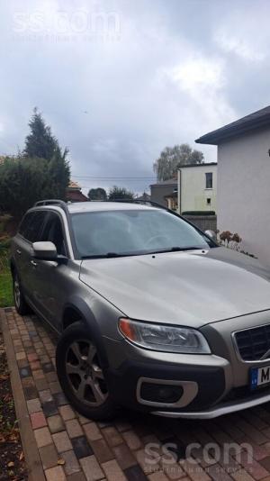 Pelēks Volvo XC70 2007 Rīga, ar dzinēja tilpumu 2.40 L un nobraukumu 278 tūkst. km par 5700 €, foto 10 vietnē AUTOMOTO.COM.LV