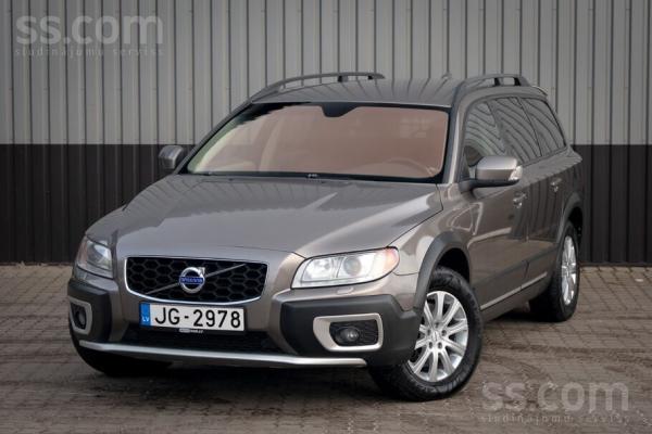Grey Volvo XC70 2008 in Talsi, with an engine capacity of 2.40 L and mileage of 0 thousand km for 4990 €, photo 3 on AUTOMOTO.COM.LV