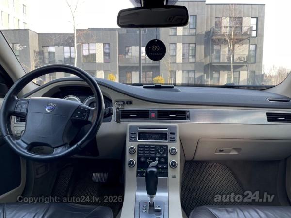 Серый Вольво ХС70 2008 в Тарту, объемом двигателя 2.40 л и пробегом 375 тыс. км за 5999 €, фото 11 на AUTOMOTO.COM.LV