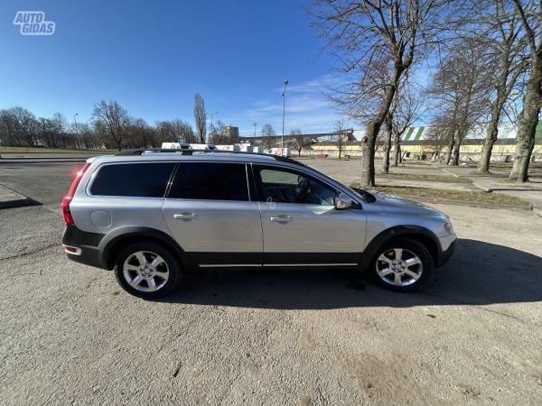 Grey Volvo XC70 2008 in Klaipeda, with an engine capacity of 2.40 L and mileage of 296 thousand km for 6000 €, photo 6 on AUTOMOTO.COM.LV