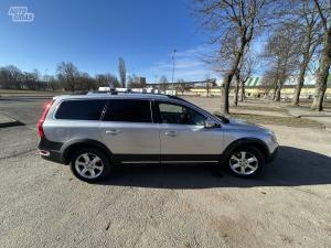 Grey Volvo XC70 2008 in Klaipeda, with an engine capacity of 2.40 L and mileage of 296 thousand km for 6000 €, photo 7 on AUTOMOTO.COM.LV