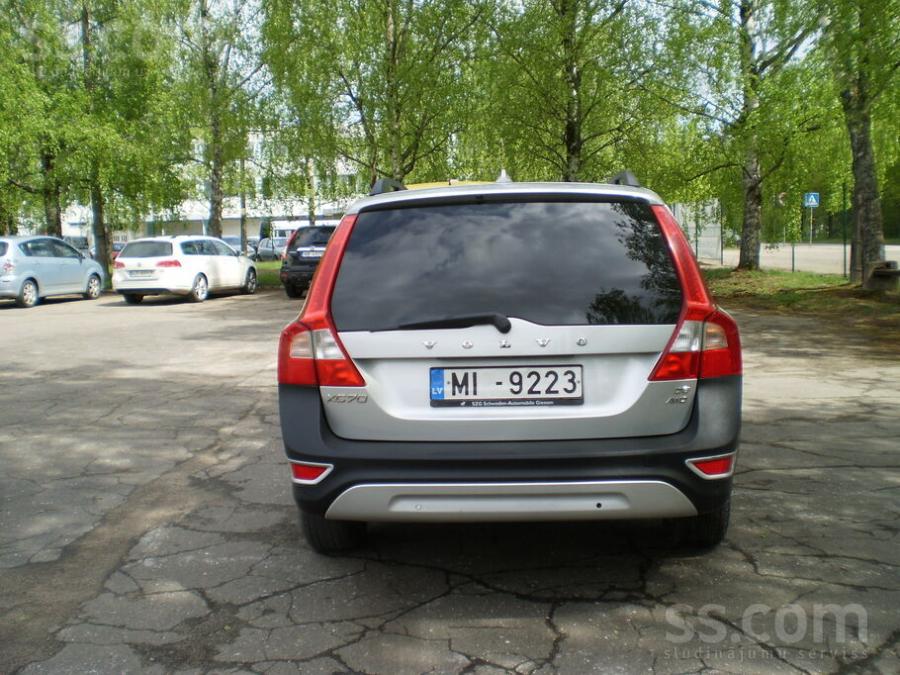 Серый Вольво ХС70 2008 в Даугавпилс, объемом двигателя 2.40 л и пробегом 378 тыс. км за 3450 €, фото 10 на AUTOMOTO.COM.LV