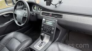 Grey Volvo XC70 2008 in Jurmala, with an engine capacity of 2.40 L and mileage of 0 thousand km for 3500 €, photo 21 on AUTOMOTO.COM.LV