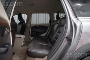 Pelēks Volvo XC70 2008 Talsi, ar dzinēja tilpumu 2.40 L un nobraukumu 314 tūkst. km par 6250 €, foto 11 vietnē AUTOMOTO.COM.LV