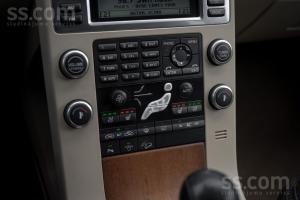 Pelēks Volvo XC70 2008 Talsi, ar dzinēja tilpumu 2.40 L un nobraukumu 314 tūkst. km par 6250 €, foto 23 vietnē AUTOMOTO.COM.LV