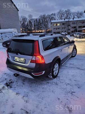 Серый Вольво ХС70 2008 в Рига, объемом двигателя 2.40 л и пробегом 380 тыс. км за 5800 €, фото 5 на AUTOMOTO.COM.LV