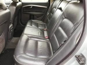 Pelēks Volvo XC70 2008 Saldus, ar dzinēja tilpumu 2.40 L un nobraukumu 318 tūkst. km par 6800 €, foto 12 vietnē AUTOMOTO.COM.LV