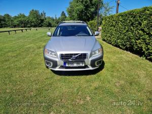 Pelēks Volvo XC70 2008 Hāpsalu, ar dzinēja tilpumu 2.40 L un nobraukumu 356 tūkst. km par 5000 €, foto  vietnē AUTOMOTO.COM.LV