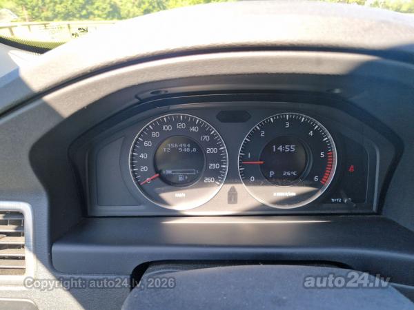 Pelēks Volvo XC70 2008 Hāpsalu, ar dzinēja tilpumu 2.40 L un nobraukumu 356 tūkst. km par 5000 €, foto 7 vietnē AUTOMOTO.COM.LV