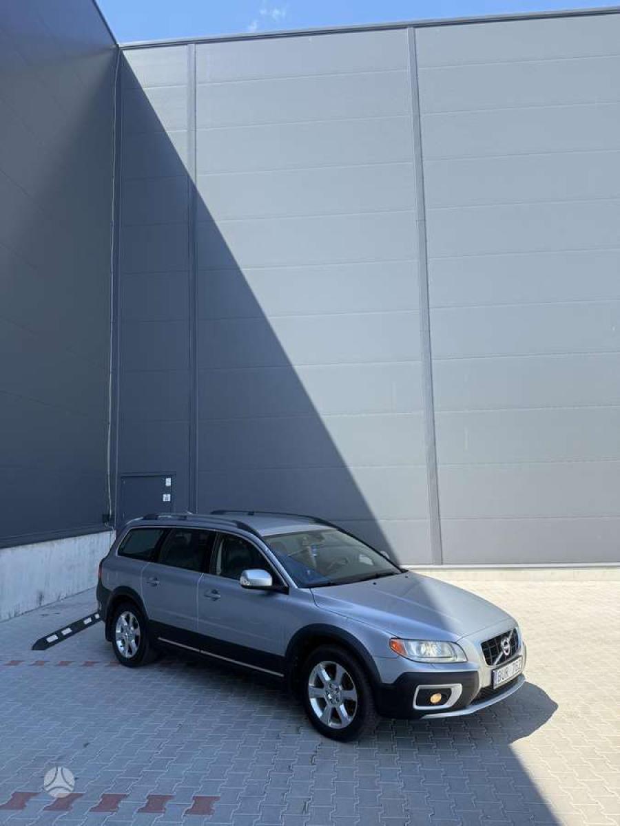 Pelēks Volvo XC70 2008 Šauļi, ar dzinēja tilpumu 2.40 L un nobraukumu 360 tūkst. km par 5250 €, foto 5 vietnē AUTOMOTO.COM.LV