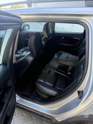 Pelēks Volvo XC70 2008 Šauļi, ar dzinēja tilpumu 2.40 L un nobraukumu 360 tūkst. km par 5250 €, foto 12 vietnē AUTOMOTO.COM.LV