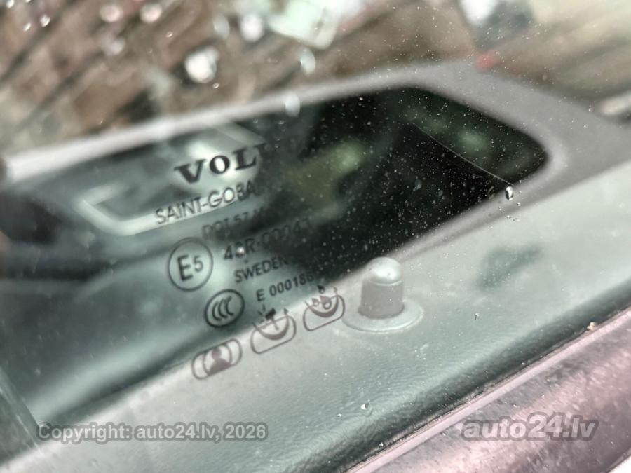 Серый Вольво ХС70 2008 в Пайде, объемом двигателя 2.40 л и пробегом 389 тыс. км за 6799 €, фото 30 на AUTOMOTO.COM.LV