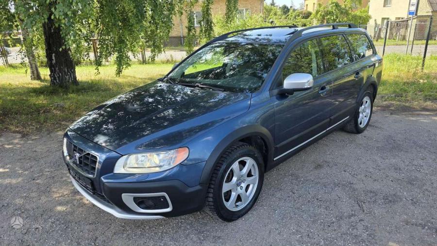 Pelēks Volvo XC70 2008 Šauļi, ar dzinēja tilpumu 3.19 L un nobraukumu 239 tūkst. km par 6250 €, foto 1 vietnē AUTOMOTO.COM.LV