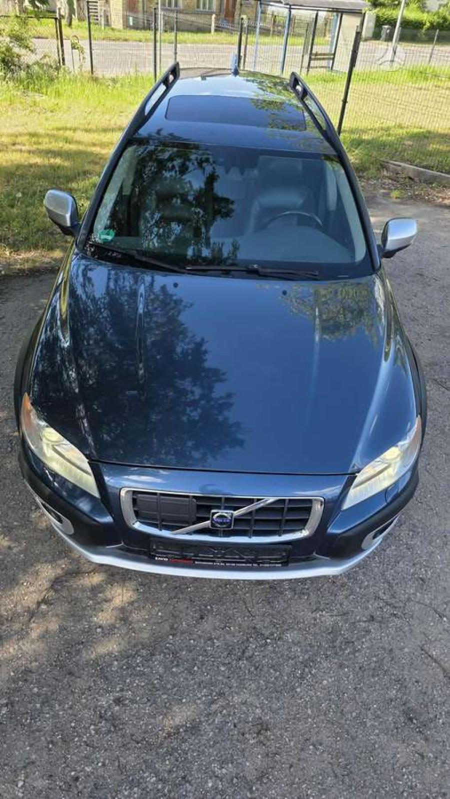 Pelēks Volvo XC70 2008 Šauļi, ar dzinēja tilpumu 3.19 L un nobraukumu 239 tūkst. km par 6250 €, foto 10 vietnē AUTOMOTO.COM.LV
