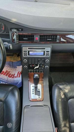 Pelēks Volvo XC70 2008 Šauļi, ar dzinēja tilpumu 3.19 L un nobraukumu 239 tūkst. km par 6250 €, foto 21 vietnē AUTOMOTO.COM.LV