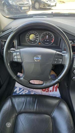 Pelēks Volvo XC70 2008 Šauļi, ar dzinēja tilpumu 3.19 L un nobraukumu 239 tūkst. km par 6250 €, foto 23 vietnē AUTOMOTO.COM.LV
