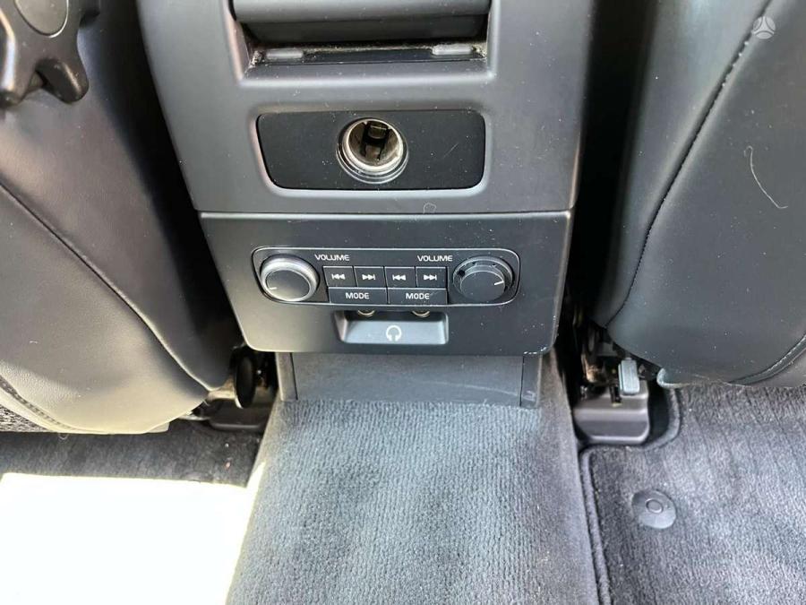 Pelēks Volvo XC70 2008 Kaišiadorys, ar dzinēja tilpumu 2.40 L un nobraukumu 290 tūkst. km par 4770 €, foto 12 vietnē AUTOMOTO.COM.LV