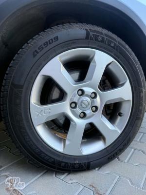 Grey Volvo XC70 2008 in Siauliai, with an engine capacity of 2.40 L and mileage of 360 thousand km for 5250 €, photo 9 on AUTOMOTO.COM.LV