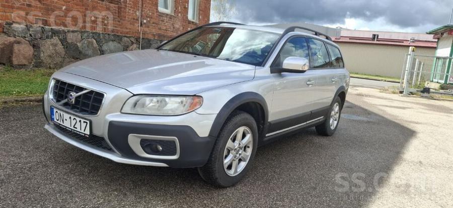 Pelēks Volvo XC70 2008 Rēzekne, ar dzinēja tilpumu 2.40 L un nobraukumu 0 tūkst. km par 4950 €, foto 3 vietnē AUTOMOTO.COM.LV