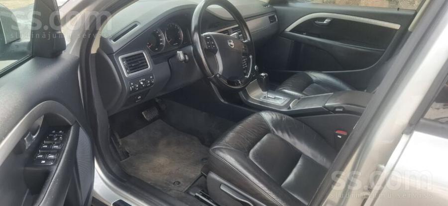 Pelēks Volvo XC70 2008 Rēzekne, ar dzinēja tilpumu 2.40 L un nobraukumu 0 tūkst. km par 4950 €, foto 8 vietnē AUTOMOTO.COM.LV