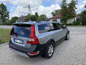 Grey Volvo XC70 2008 in Ventspils, with an engine capacity of 2.40 L and mileage of 369 thousand km for 4300 €, photo 5 on AUTOMOTO.COM.LV