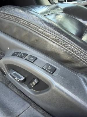 Grey Volvo XC70 2008 in Ventspils, with an engine capacity of 2.40 L and mileage of 369 thousand km for 4300 €, photo 11 on AUTOMOTO.COM.LV