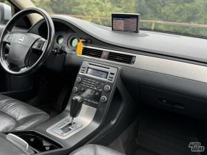Pelēks Volvo XC70 2008 Viļņa, ar dzinēja tilpumu 2.40 L un nobraukumu 294 tūkst. km par 5400 €, foto 17 vietnē AUTOMOTO.COM.LV