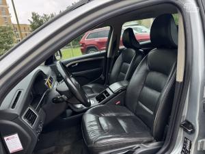 Pelēks Volvo XC70 2008 Viļņa, ar dzinēja tilpumu 2.40 L un nobraukumu 294 tūkst. km par 5400 €, foto 19 vietnē AUTOMOTO.COM.LV