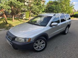 Grey Volvo XC70 2008 in Vilnius, with an engine capacity of 2.40 L and mileage of 300 thousand km for 3450 €, photo  on AUTOMOTO.COM.LV